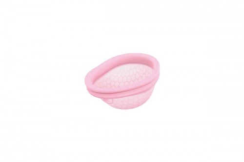 The Pros and Cons of a Menstrual Disc vs. Cup - TomatoBuzz